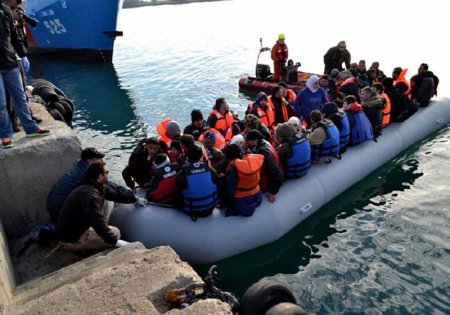 Ασφυκτική η κατάσταση στα Κέντρα Υποδοχής και Ταυτοποίησης Μεταναστών ...