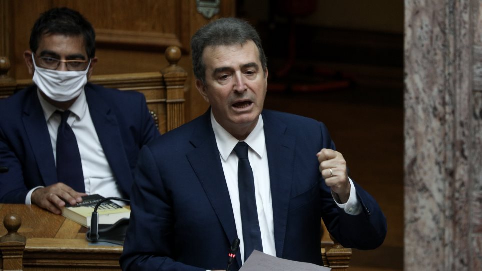Χρυσοχοΐδης: Τέλος οι μεταγωγές τρομοκρατών σε Αγροτικές Φυλακές | dramini