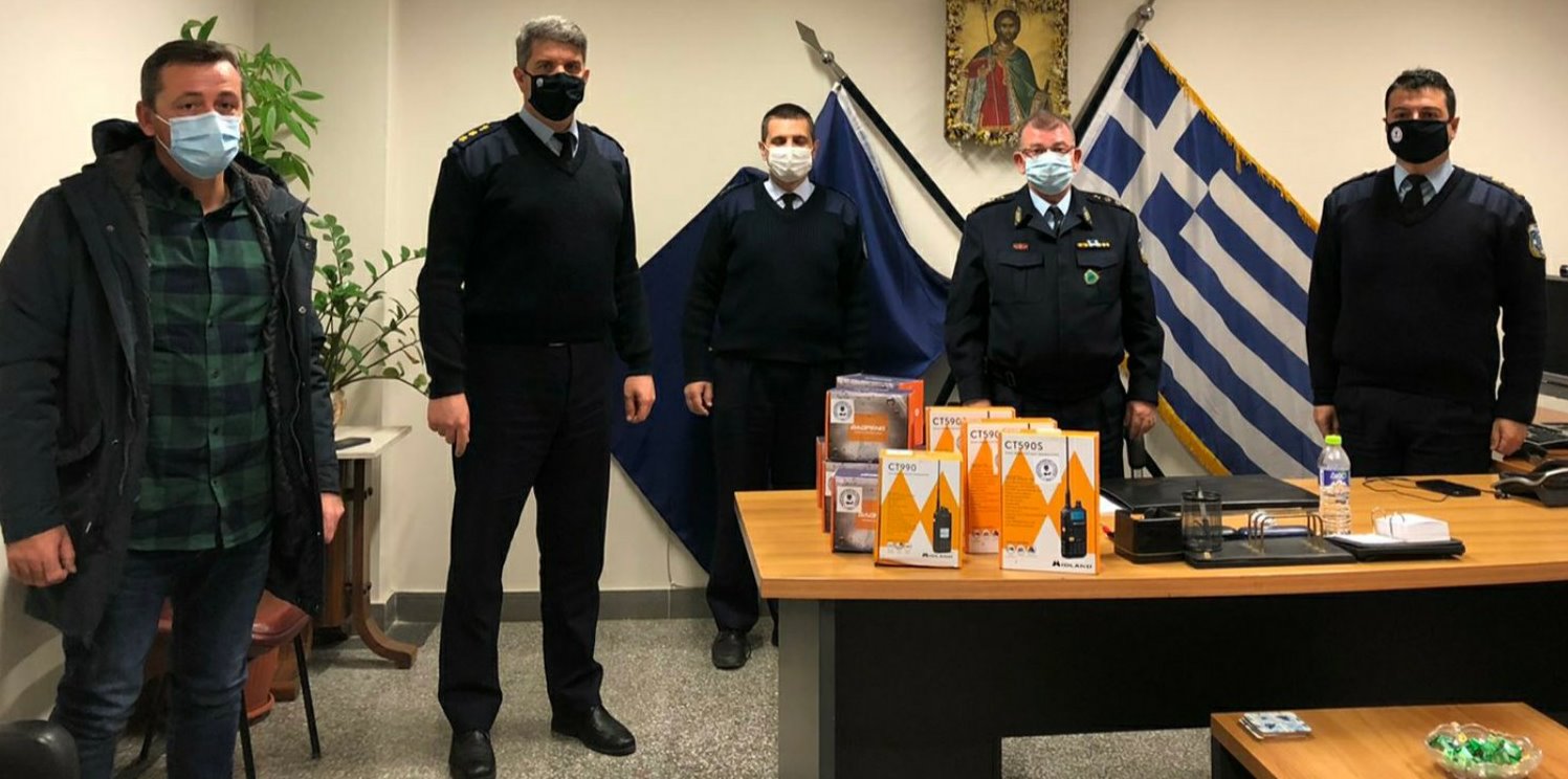 «Χριστουγεννιάτικο» δώρο στην Αστυνομία Δράμας από την Ε.Α της ΑΜΘ ...