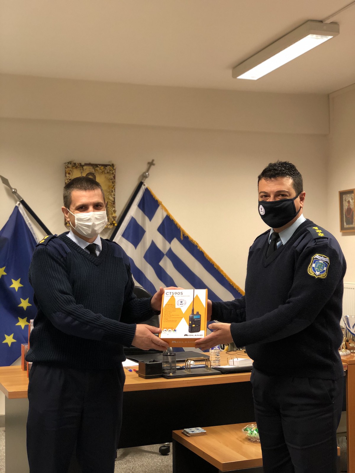 «Χριστουγεννιάτικο» δώρο στην Αστυνομία Δράμας από την Ε.Α της ΑΜΘ ...