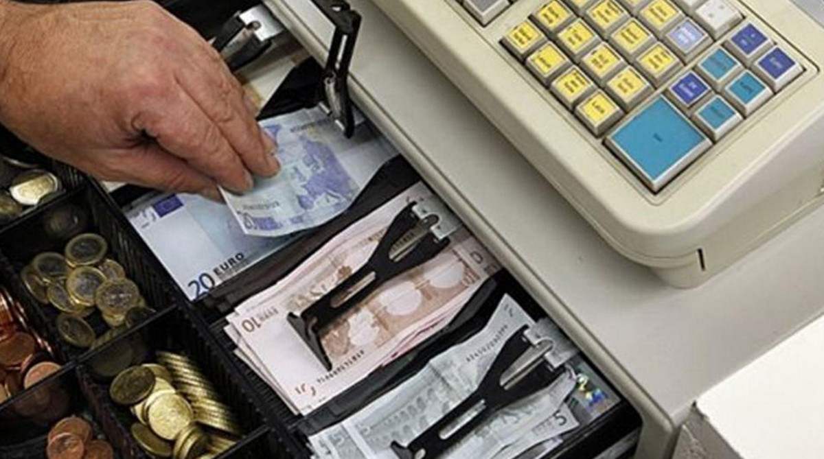 600.000 ταμειακές μηχανές θα συνδεθούν με το ηλεκτρονικό σύστημα της ...
