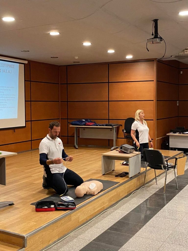 Σεμινάριο ΚΑΡΠΑ (CPR) από το Project για τη Δράμα | dramini