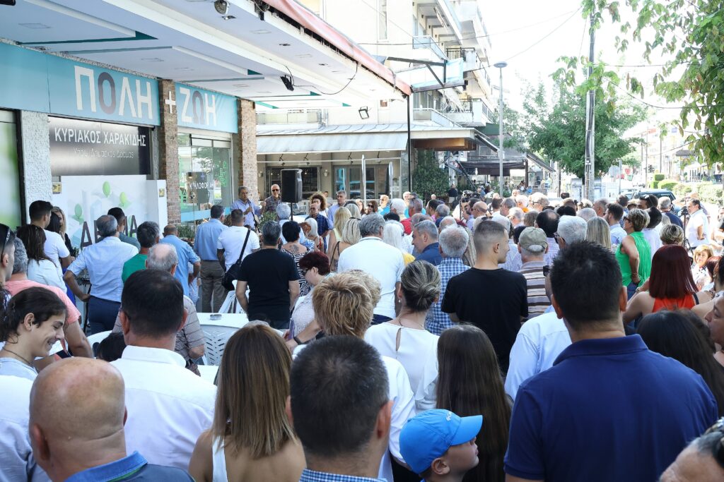 Πραγματοποιήθηκαν τα Εγκαίνια του Εκλογικού Κέντρου της Παράταξης Πόλη ...