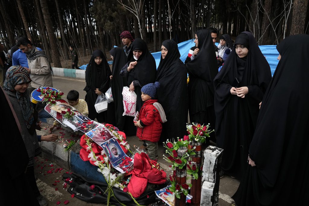 Το ISIS πίσω από το μακελειό στο Ιράν | dramini